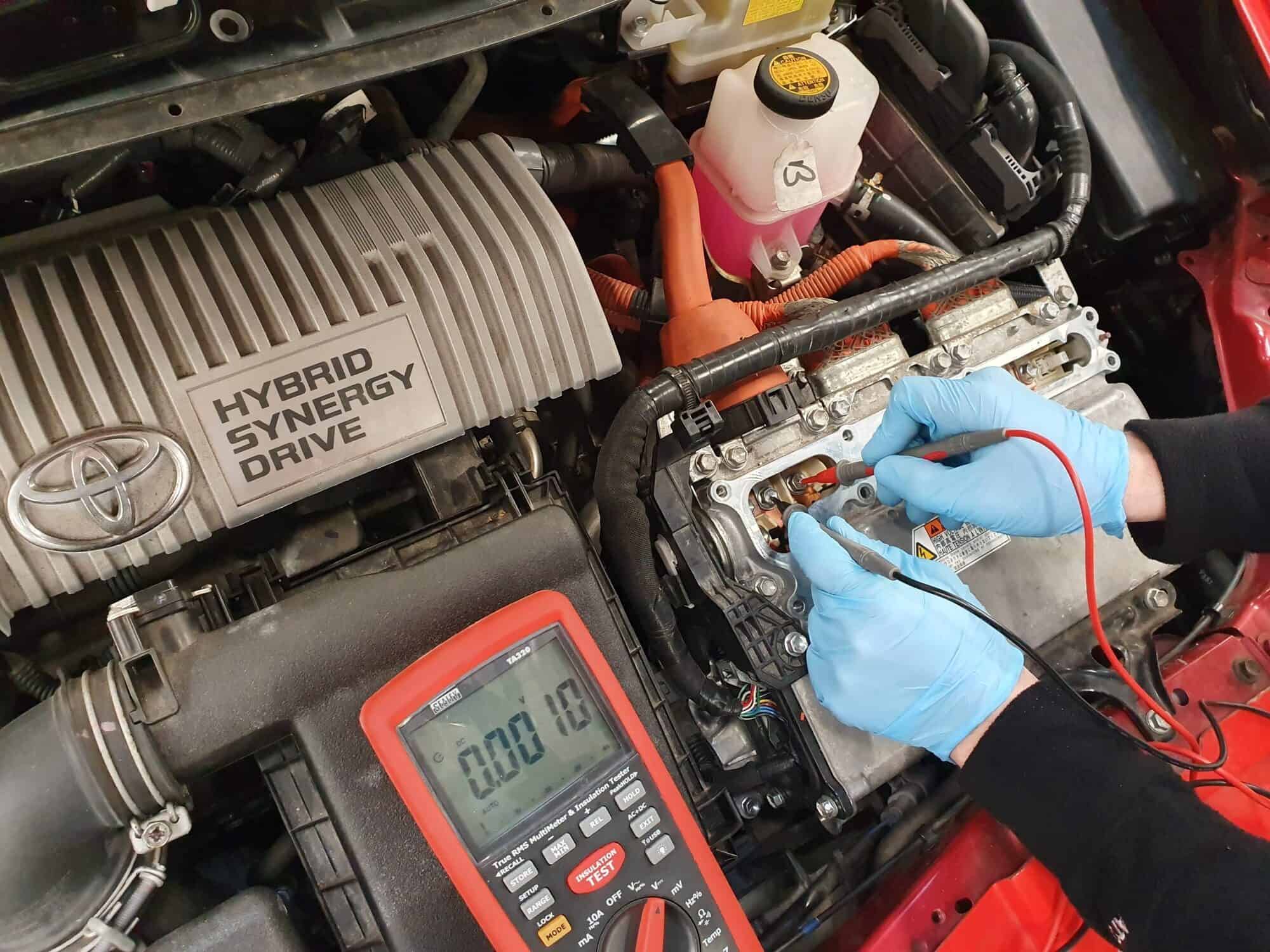 IMI L2 Award In Electric/Hybrid Vehicle Routine Maintenance Activities ...